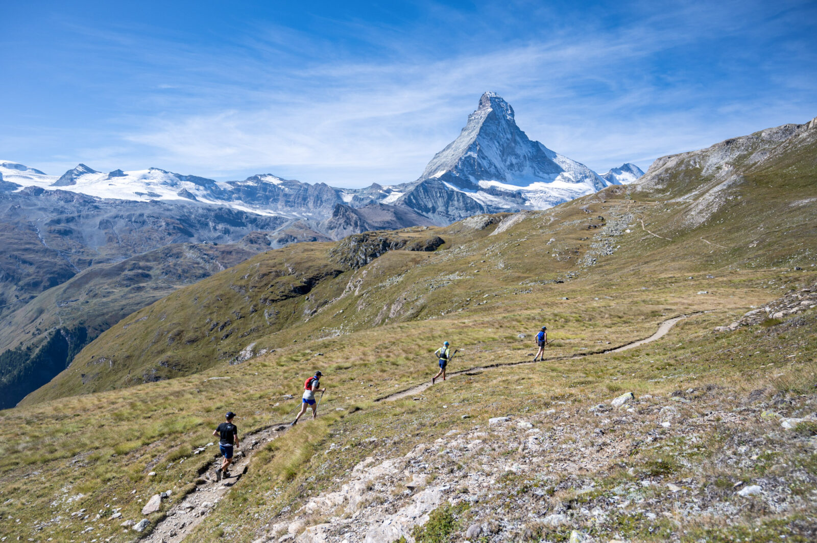Via Valais: All Sunshine after the Snow - Run the Alps